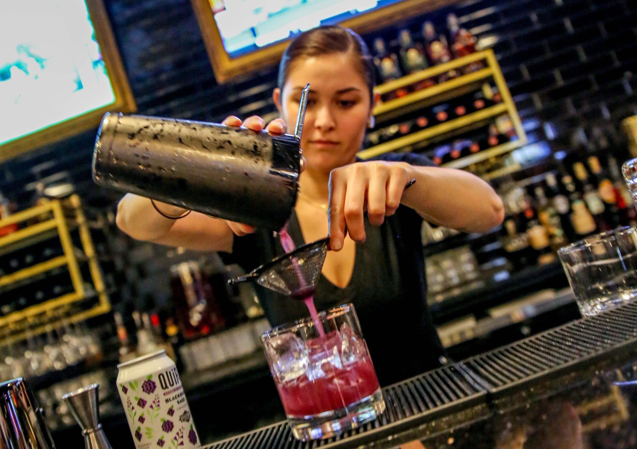 Brass Rabbit Public House Joins Clarendon Bar Scene