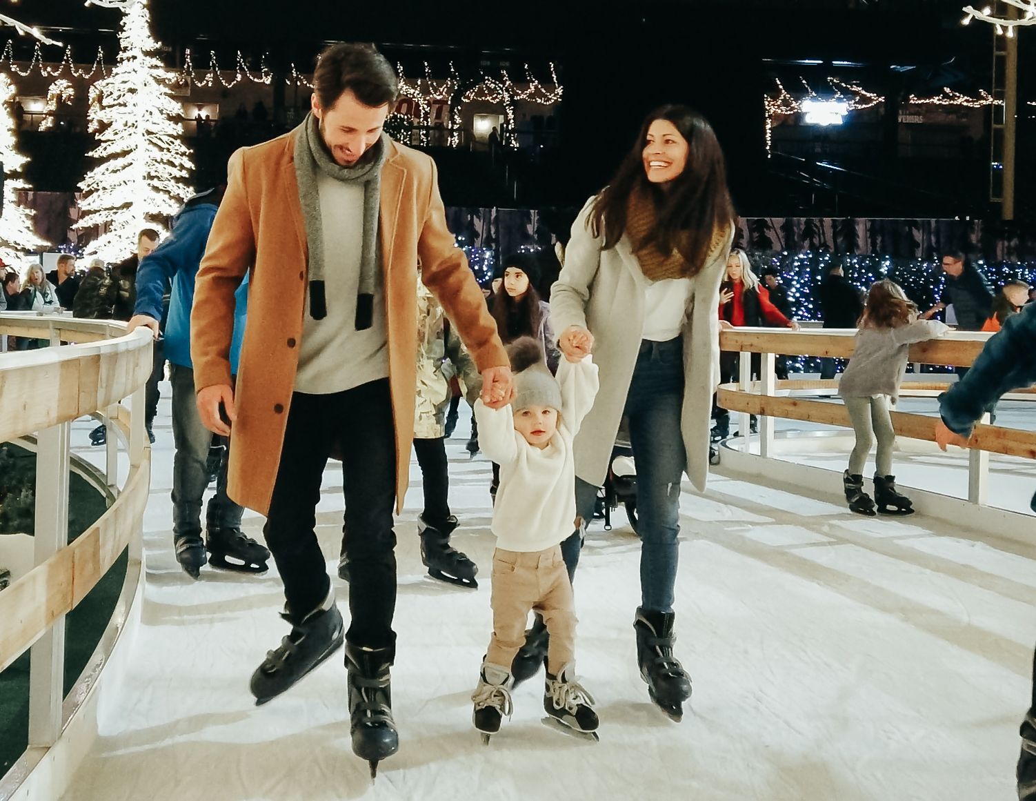 Where to Ice Skate in Arlington - Ice Skating Near Me