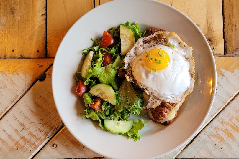 12 Restaurants Join Inaugural Falls Church Foodie Trek