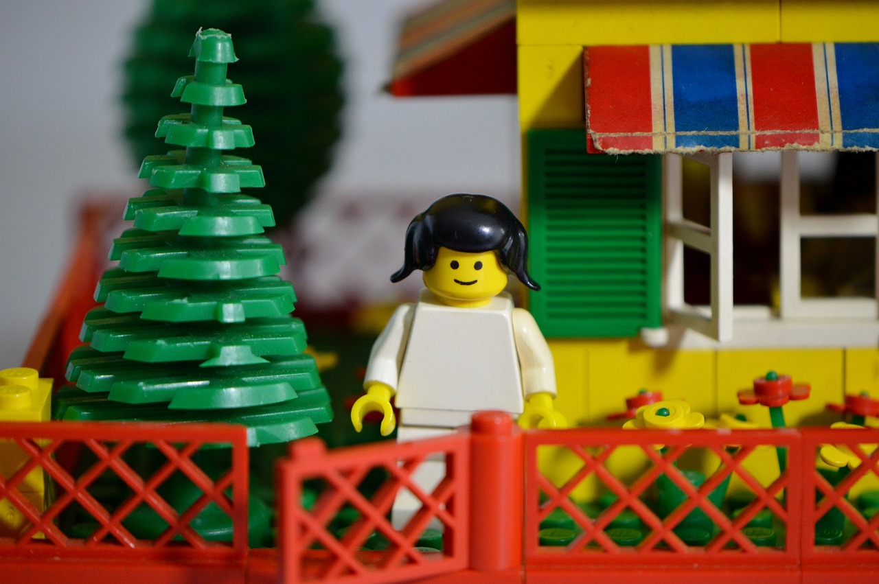 Bricks & Minifigs Lego Store Coming to Falls Church
