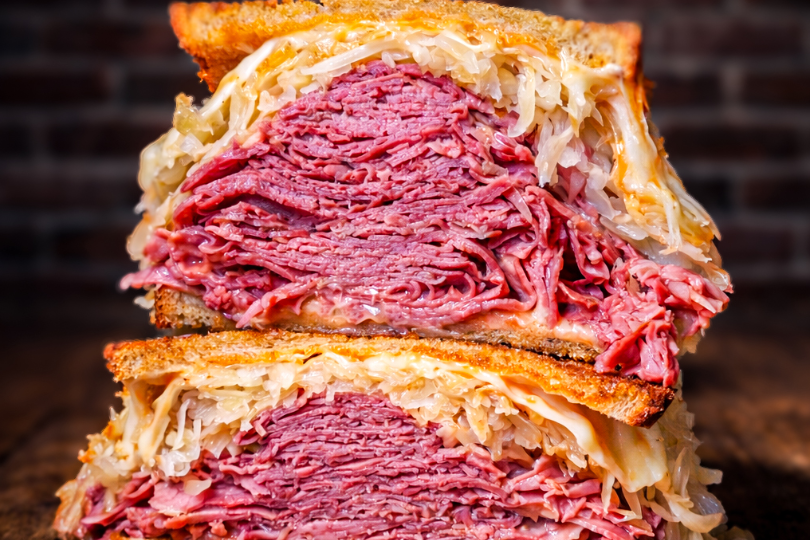 Restaurant Blog Offers Behind-the-Scenes Look at the Industry